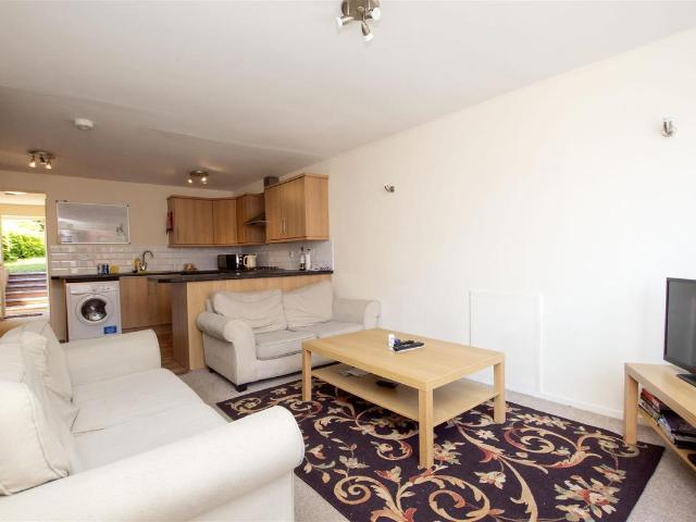 Heeley Road, Birmingham, West Midlands B29, 6 bed shared accommodation to rent, £628 pcm | PrimeLocation