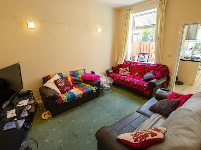 Heeley Road, Birmingham, West Midlands B29, 7 bed shared accommodation to rent, £429 pcm | PrimeLocation