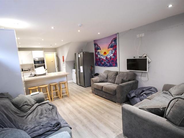 Heeley Road, Selly Oak, Birmingham, West Midlands B29, 6 bed shared accommodation to rent, £468 pcm | PrimeLocation