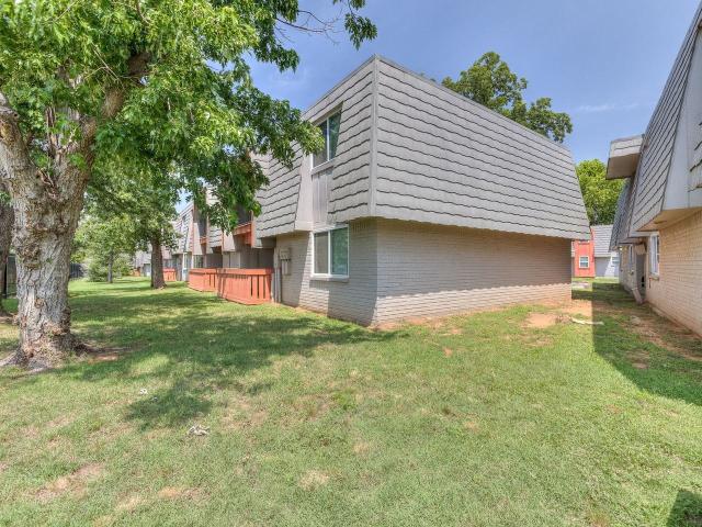 Heights On 44th Studio Apartment for Rent at 3451 Se 44th St, Del City, OK 73135
