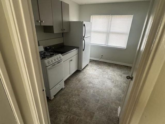 Heights at Audubon Park 2 Bedroom Apartment for Rent at 1403 Nightingale Rd, Louisville, KY 40213 Audubon