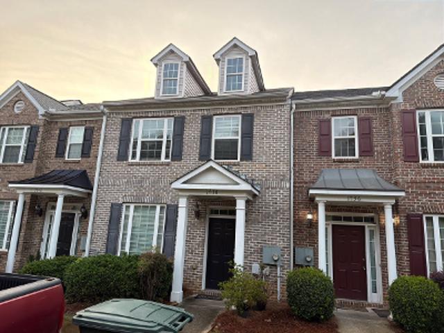 Heights Cir NW