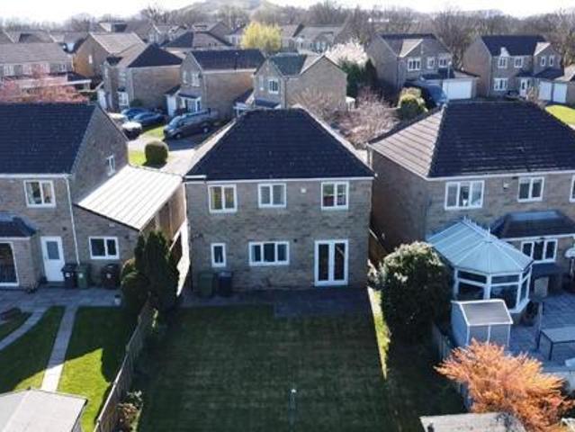 Helted Way, Almondbury, 4 Bedroom Detached