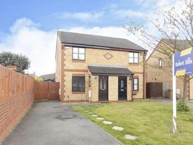 Helvellyn Way, Long Eaton, 2 Bedroom Semi detached