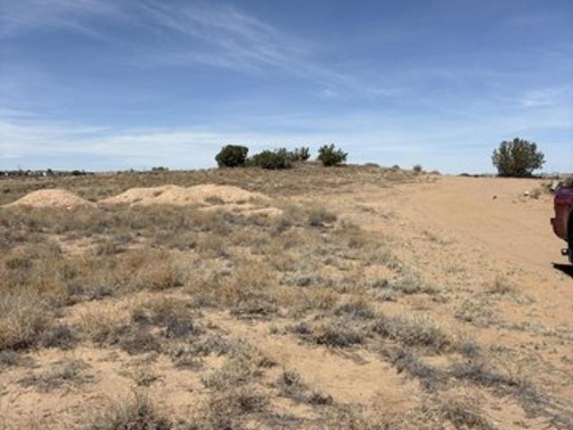 Helada St NW, Albuquerque, NM 87120