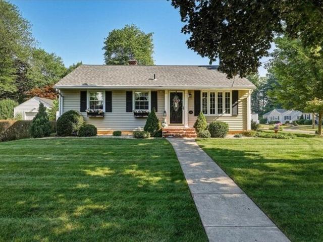 Helen Cir, East Longmeadow, Home For Sale