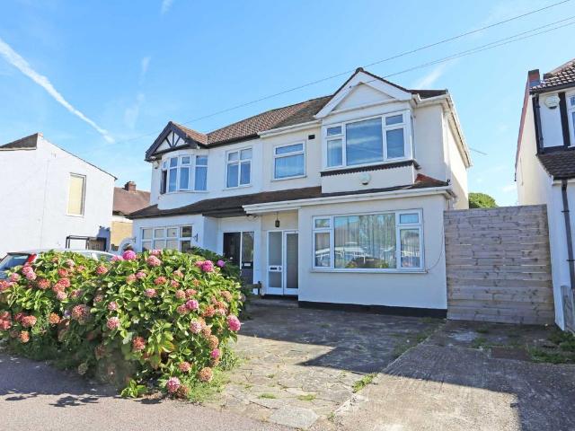 Helen Road, Hornchurch, Gidea Park RM11, 3 bed semi detached house to rent, £2,100 pcm | PrimeLocation