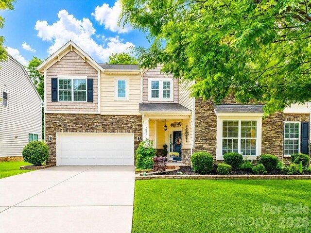 Helena Park Ln, Matthews, Home For Sale