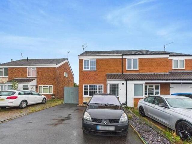 Helford Close, Worcester, 3 Bedroom Semi detached