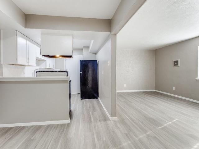 Helios 1 Bedroom Apartment for Rent at 13750 Esperanza Rd, Dallas, TX 75240