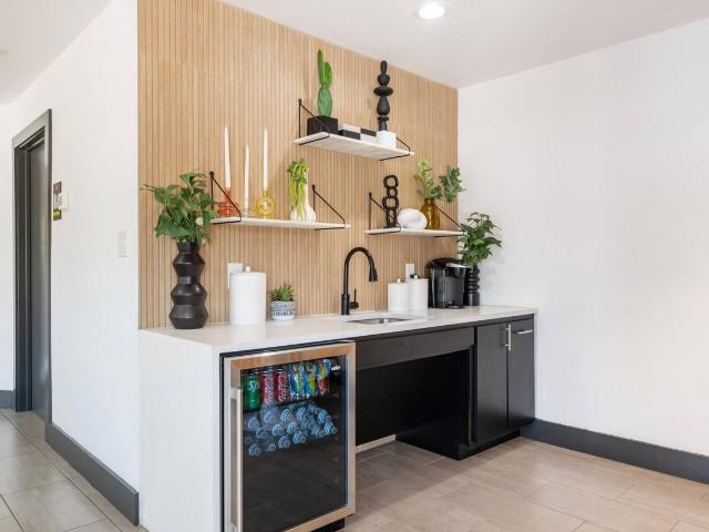 Helios Studio Apartment for Rent at 13750 Esperanza Rd, Dallas, TX 75240