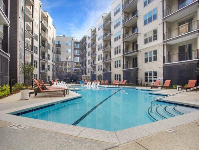 Helios Studio Apartment for Rent at 2470 Cheshire Bridge Rd Ne, Atlanta, GA 30324 Lindridge Martin Manor
