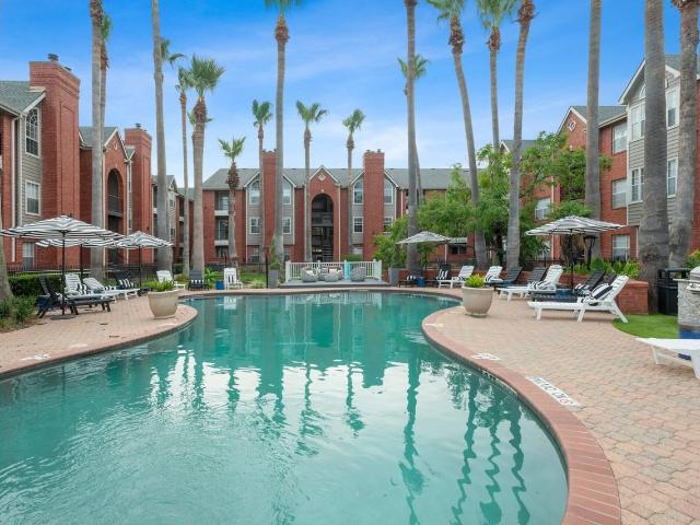 Helix at Med Center 1 Bedroom Apartment for Rent at 7200 Almeda Rd, Houston, TX 77054 Astrodome