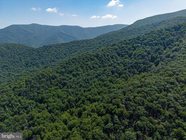 Helms Rd, Stanley, VA 22851