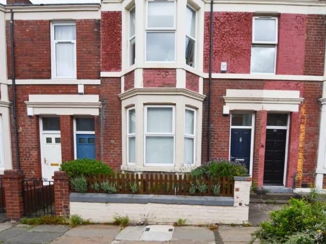 Helmsley Road, Sandyford, Newcastle. 2 bed flat to rent £1,150 pcm £265 pw