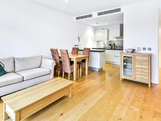 Hepworth Court, Grosvenor Waterside, Gatliff Road SW1W, 1 bed flat to rent, £3,185 pcm | PrimeLocation