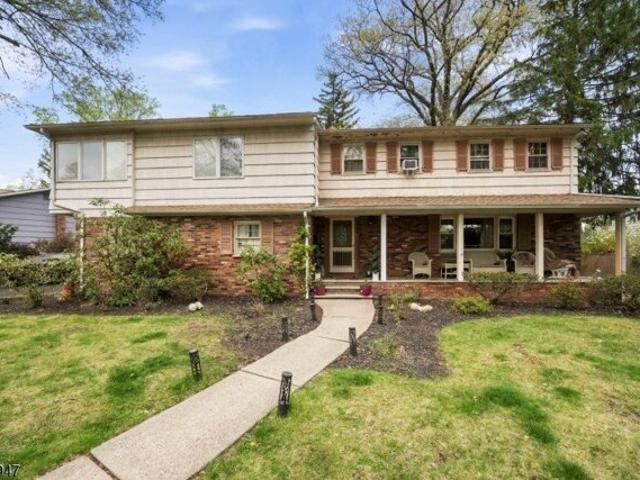 Hepworth Pl, West Orange, Home For Sale