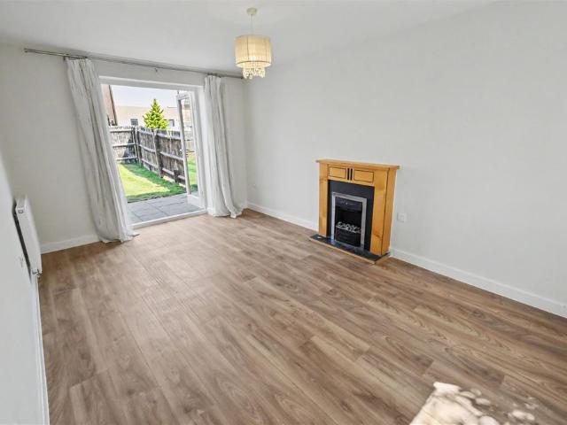 Hepburn Crescent, Oxley Park, Milton Keynes, MK4