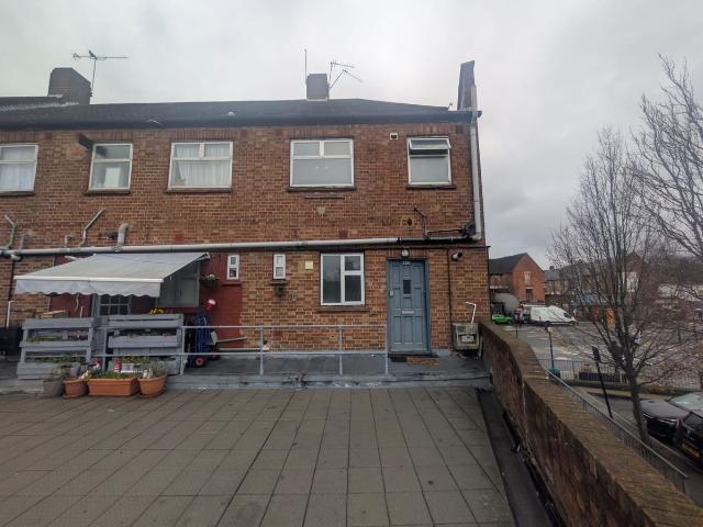 Hertford Road, Enfield EN3, 3 bed maisonette to rent, £2,075 pcm | PrimeLocation