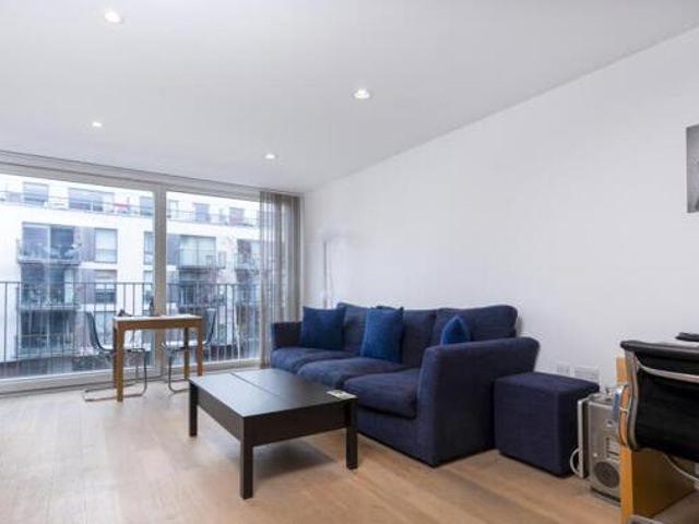 Hertford Road, London, 1 Bedroom Apartment