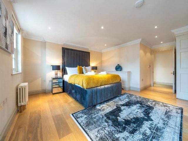 Hertford Street, Mayfair, London W1J, 2 bed flat to rent, £12,000 pcm | PrimeLocation