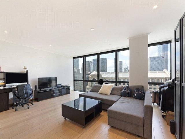Hertsmere Road, London, E14 1 bed apartment to rent £2,750 pcm £635 pw