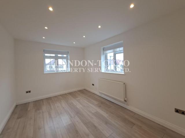 Hervey Close, N3, London