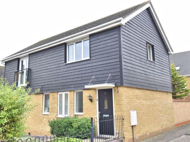 Hera Close, Southend On Sea SS2, 2 bed flat to rent, £1,295 pcm | PrimeLocation