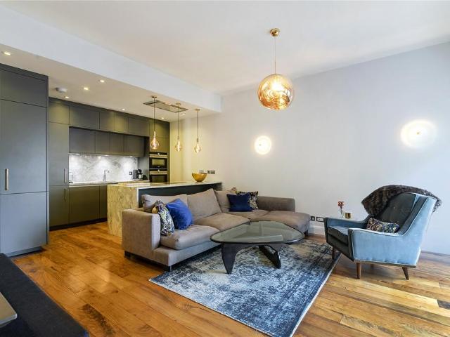 Herbal Hill Gardens, 9 Herbal Hill. 2 bed flat to rent £5,500 pcm £1,269 pw