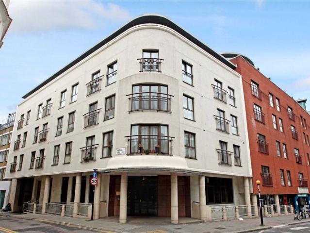 Herbal Hill, London EC1R, 1 bed flat to rent, £2,250 pcm | PrimeLocation