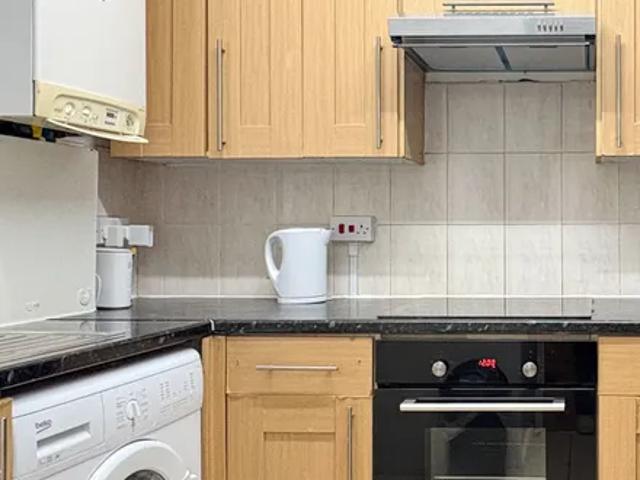 Herbert House, Old Castle Street, London, E1 7TW, United Kingdom | 3 bed apartment for rent #167607042 | Rentberry