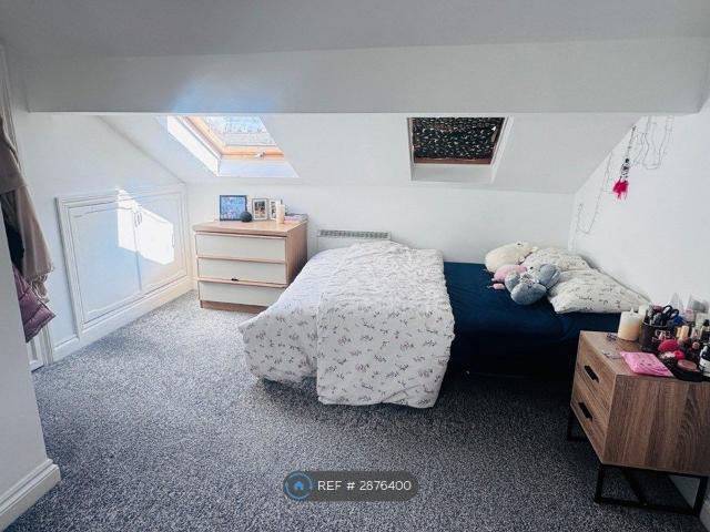 Herbert Road, Birmingham B67, Room to rent, £650 pcm | PrimeLocation