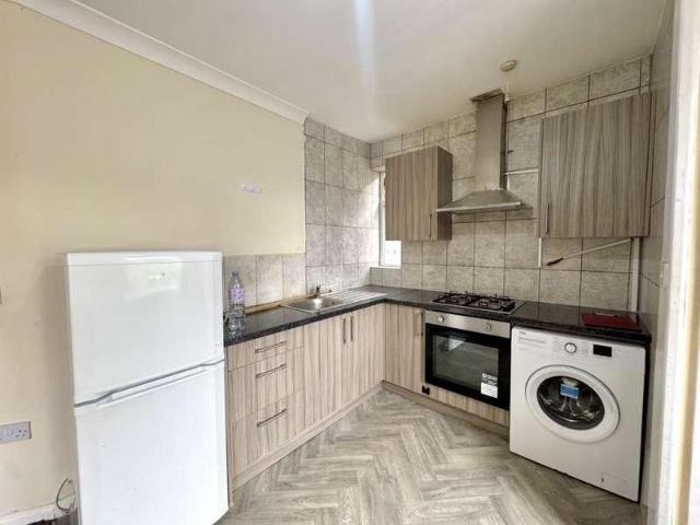 Herbert Road, Southall, UB1