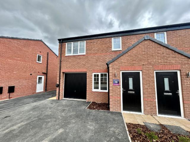 Herbert Street, Eastwood, Nottingham NG16, 3 bed property to rent, £1,275 pcm | PrimeLocation