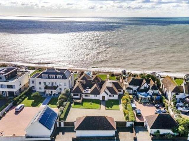 Herbrand Walk, Bexhill on sea, 4 Bedroom Detached