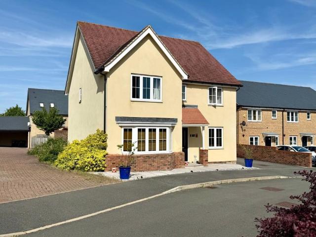 Hereford Way, Whitehouse Park 5 bed detached house to rent £2,650 pcm £612 pw