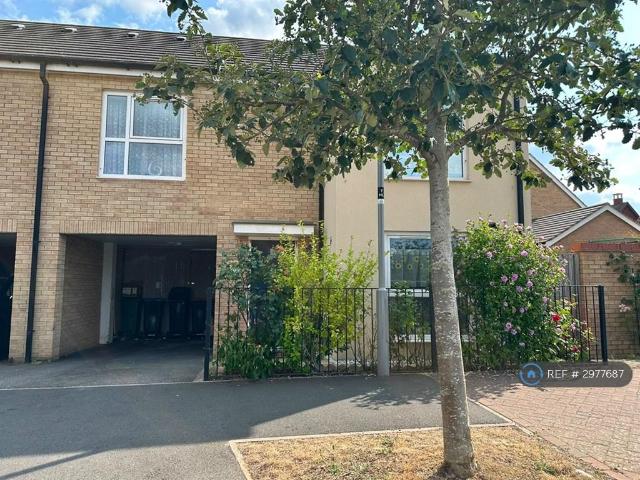 Heren Lane, Milton Keynes, MK8 4 bed end of terrace house to rent £2,295 pcm £530 pw