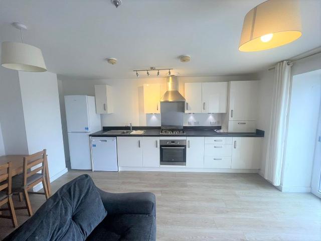 Hereward Tower, Broadway, Peterborough PE1, 2 bed flat to rent, £1,050 pcm | PrimeLocation