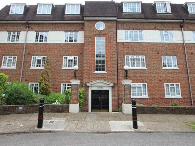Herga Court, Harrow HA1, 2 bed flat to rent, £1,900 pcm | PrimeLocation