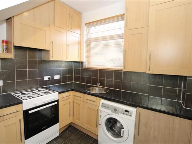 Heriot Road, Hendon NW4, 1 bed flat to rent, £1,450 pcm | PrimeLocation