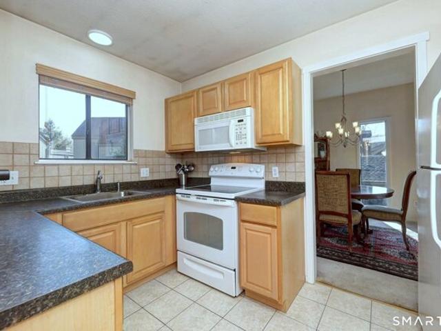Heritage Vlg Unit A, Southbury, Condo For Sale