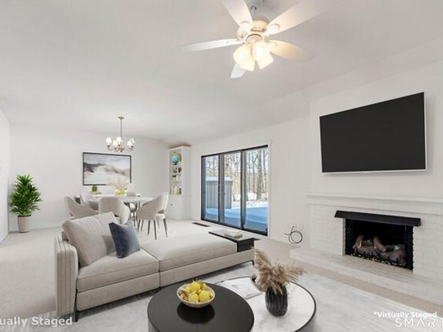 Heritage Vlg Unit B, Southbury, Condo For Sale