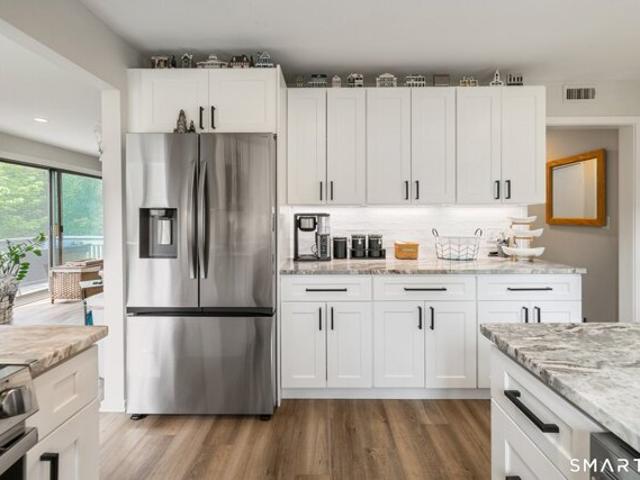 Heritage Vlg Unit D, Southbury, Condo For Sale