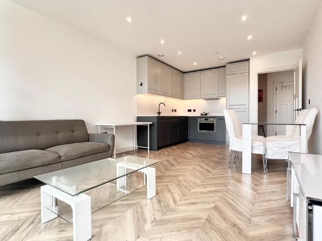 Heritage Walk, Kingston Upon Thames KT1, 1 bed flat to rent, £2,300 pcm | PrimeLocation