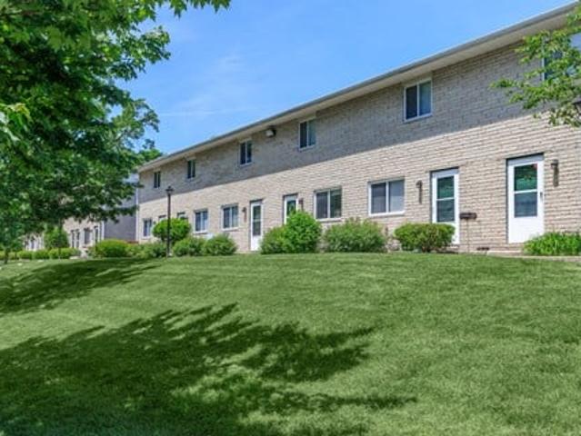Heritage Apartments The Maple