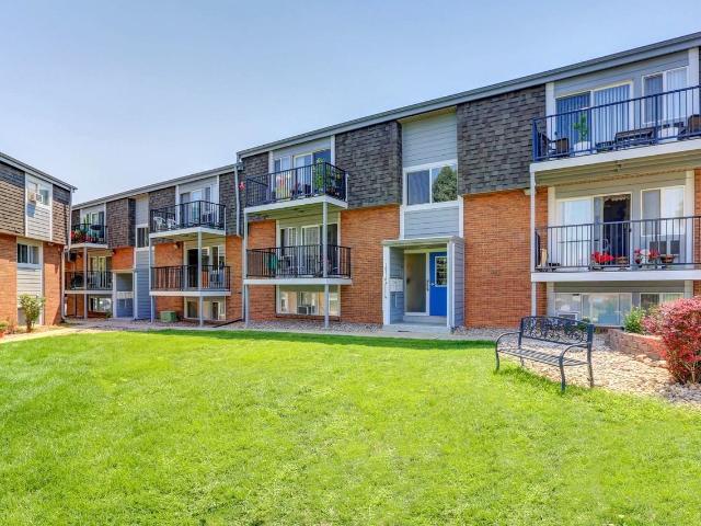 Heritage Apartments 2 Bedroom Apartment for Rent at 10400 W 62nd Pl, Arvada, CO 80004 Allendale Area