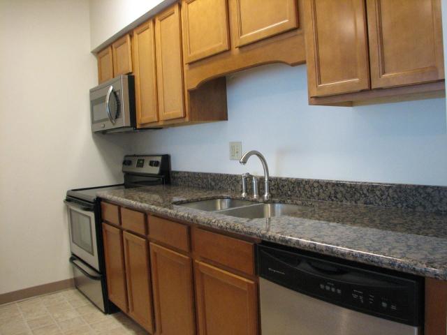 Heritage at White Pond 2 Bedroom Apartment for Rent at 945 Mull Ave, Akron, OH 44313 Wallhaven