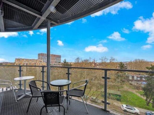Heritage Avenue, London, 2 Bedroom Flat