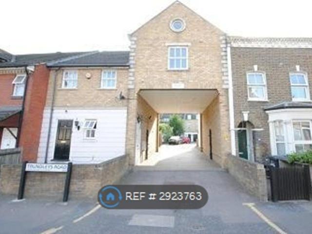 Heritage Court, London SE8, 4 bed terraced house to rent, £3,500 pcm | PrimeLocation