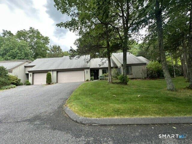 Heritage Crst Unit D, Southbury, Condo For Sale